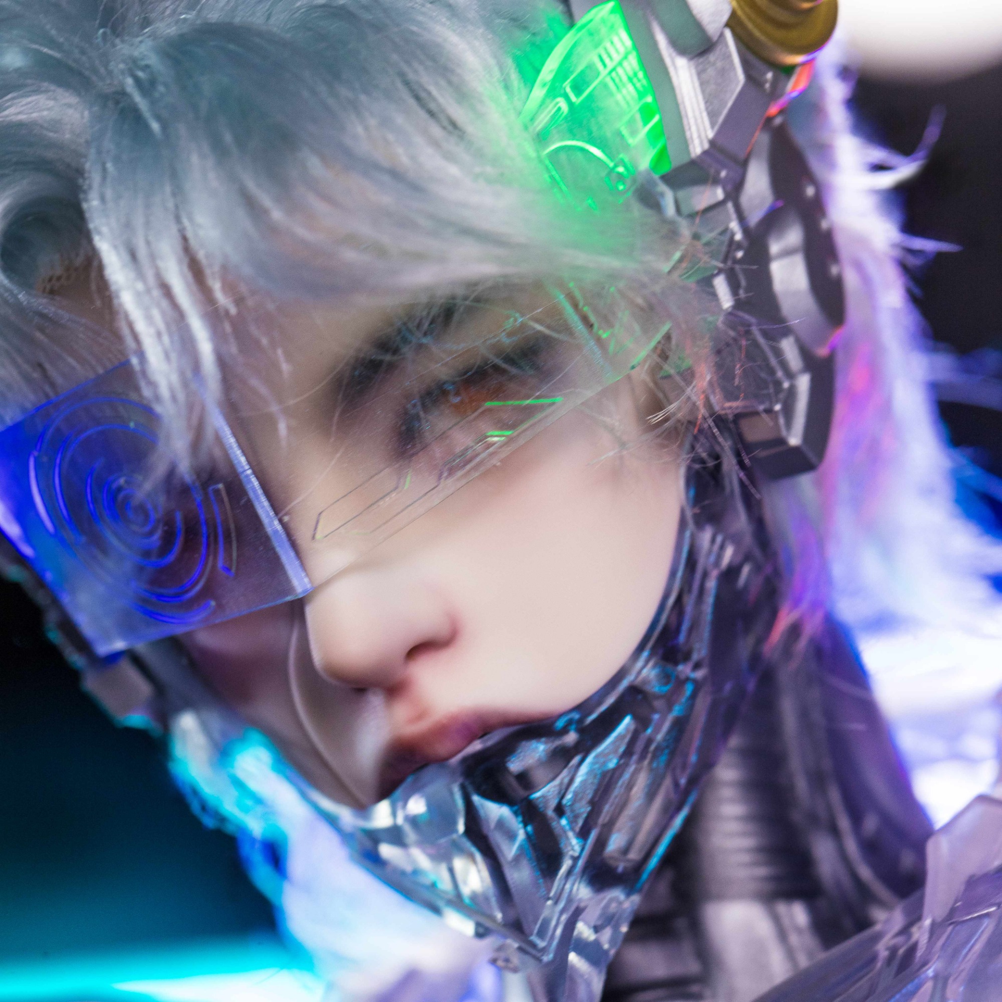 Glowing Mecha Goggles